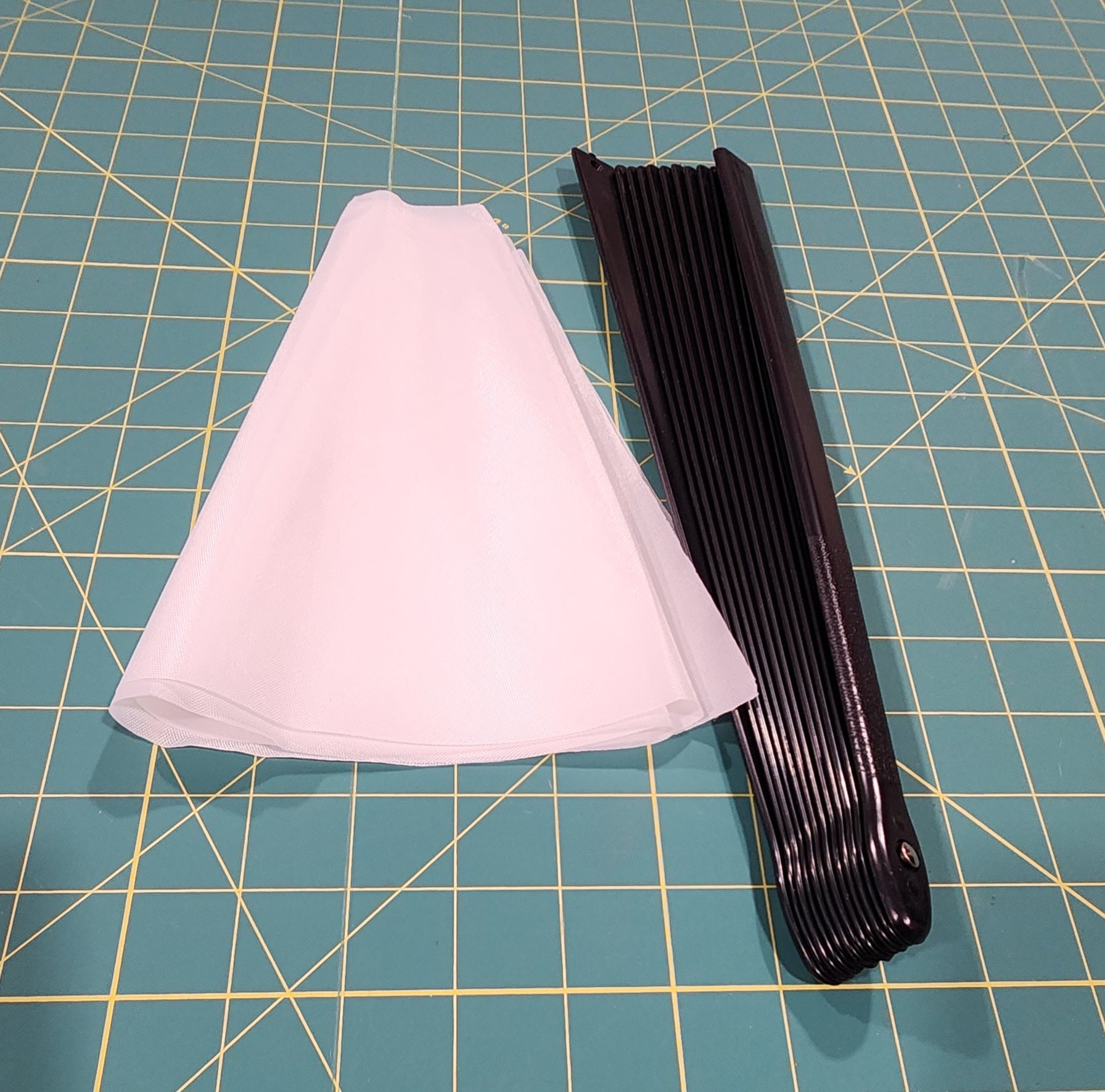 13 inch Large Sublimation Clacking Fan (Disassembled) – Southern Adorned Kreationz Blanks & More